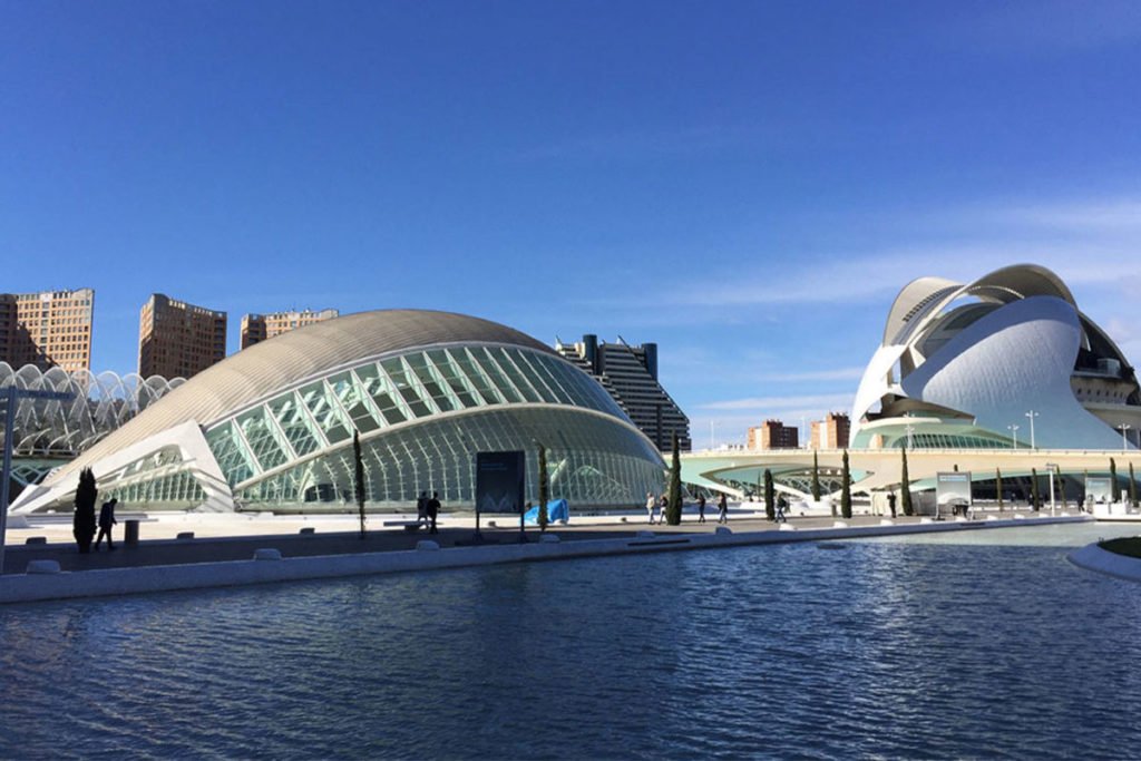 Oceanogràfic - Exploring the Magical World of Aquarium Valencia